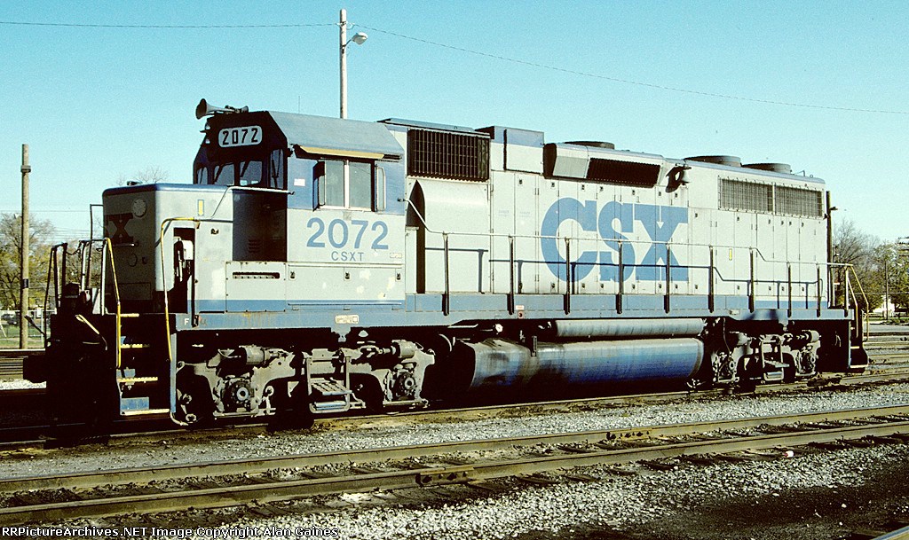 CSX GP-38 2072